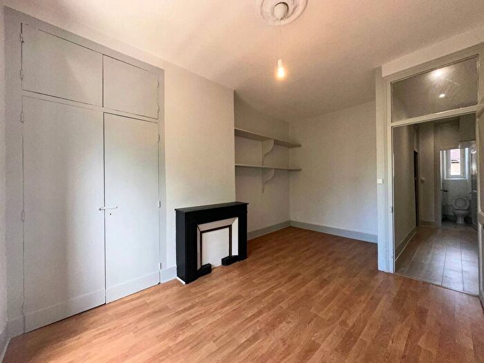 Appartement à louer - Grenoble - 4 pièces - 3 chambres