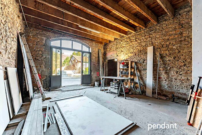 Appartement à vendre - Poleymieux-au-Mont-dOr - 3 pièces - 2 chambres