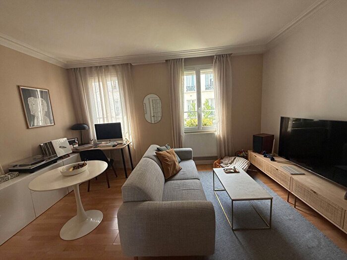 Appartement 2 pièces à louer à Saint Louis, Saint-Mandé