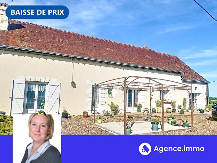 Neuillé-le-Lierre : Maison 7 pièces à vendre