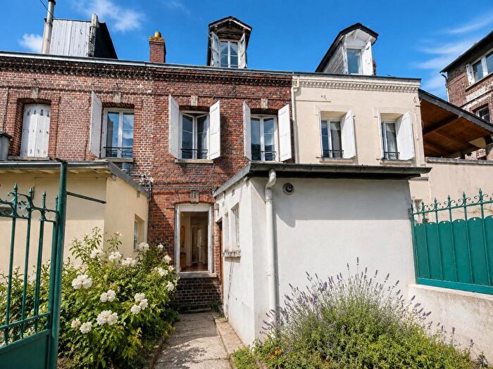 Rouen, Saint-Clément, Jardin des Plantes : Maison 3 pièces à vendre