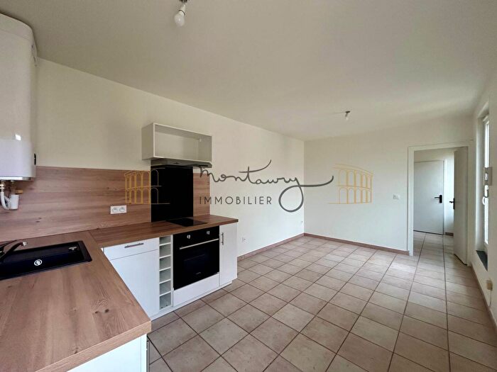 Appartement à louer - Nîmes - 2 pièces - 1 chambre