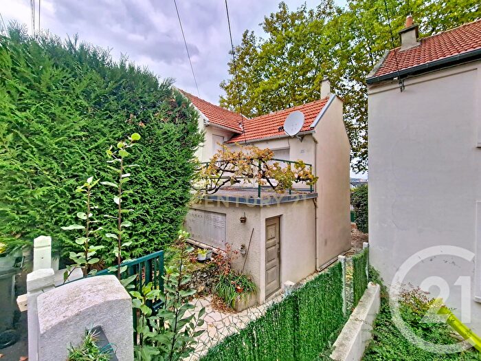 Maison à vendre - Noisy-le-Grand, Centre-ville - 4 pièces - 3 chambres