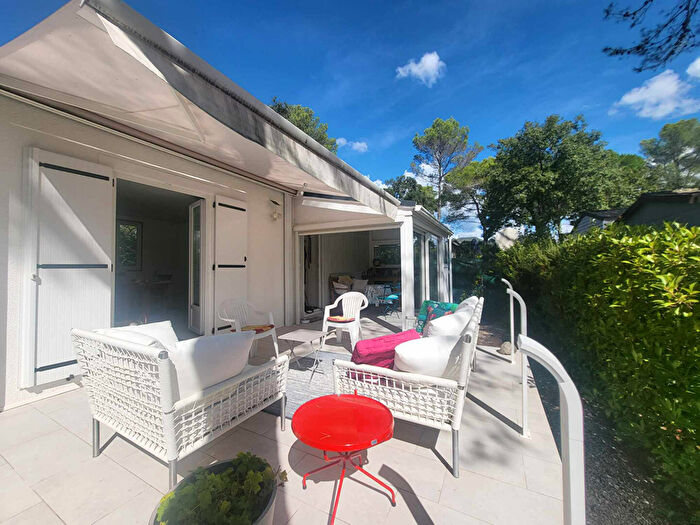 Fréjus, Caïs : Maison 2 pièces à vendre