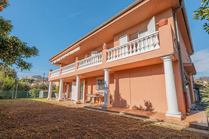 Maison 5 pièces à vendre à Saint-Laurent-du-Var, Bord de Mer, Port de Plaisance