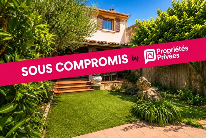 Maison 5 pièces à vendre à Azille