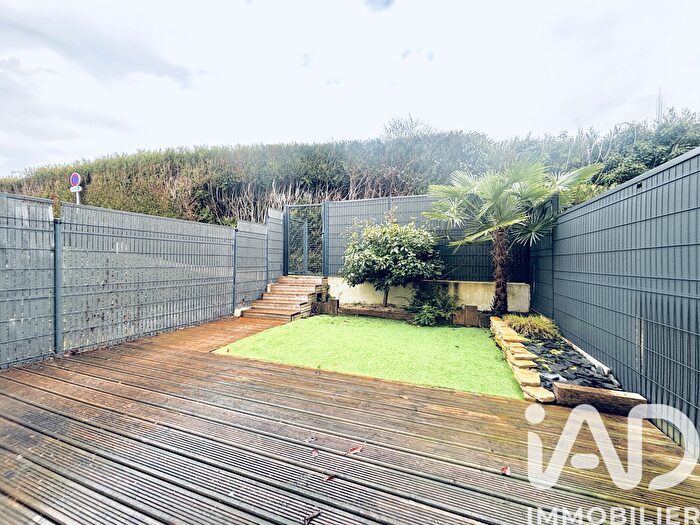 Appartement à vendre - Buchères - 4 pièces - 2 chambres