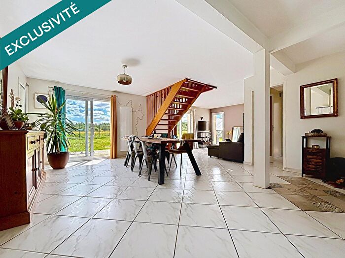 Maison à vendre - Plouay - 5 pièces - 3 chambres