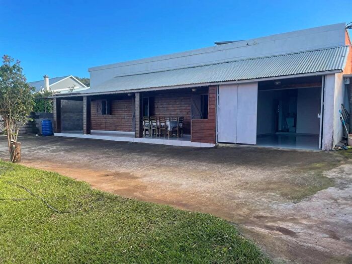 Maison à vendre - Petite-Île, Manapany les Hauts - 5 pièces - 2 chambres