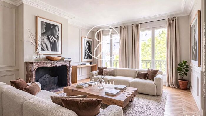 Appartement 5 pièces à vendre - Paris 8ème, Monceau, Malesherbes