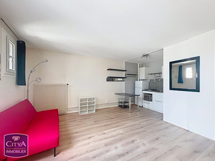 Chartres, Centre-ville : Appartement 1 pièce à vendre