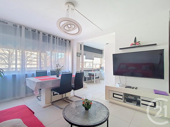 Appartement à vendre - Rouen, Centre-ville Rive gauche - 3 pièces - 2 chambres