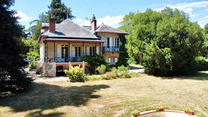 Maison à vendre - Condom - 6 pièces - 4 chambres