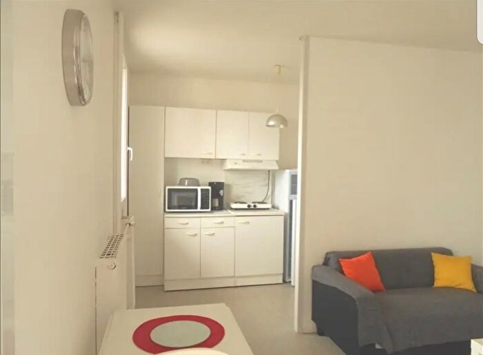 Appartement à louer - Gradignan, Bersol, Lange, Naudet - 1 pièce