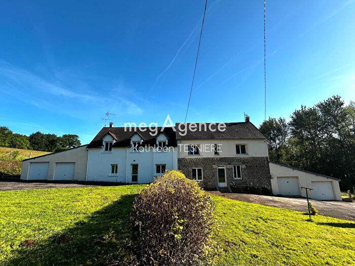 Maison 8 pièces à Sainte-Cécile, à vendre
