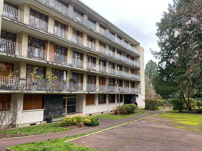 Appartement à vendre - Évry, Village - 2 pièces - 1 chambre