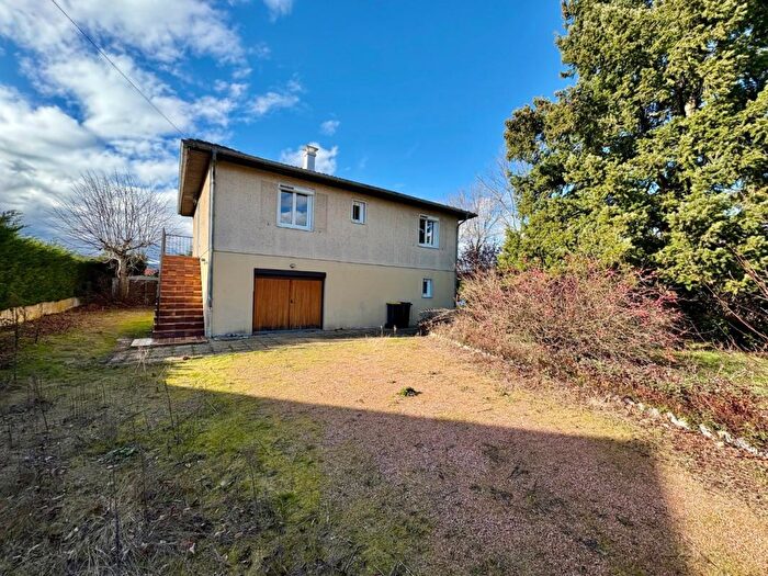 Maison à louer - Saint-Léger-sur-Roanne - 3 chambres