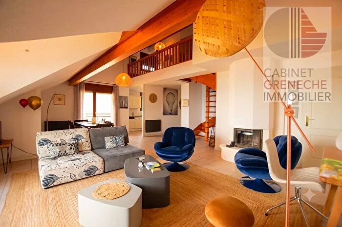 Appartement 4 pièces à Publier, à louer