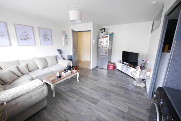 Les Ponts-de-Cé : Appartement 2 pièces à louer