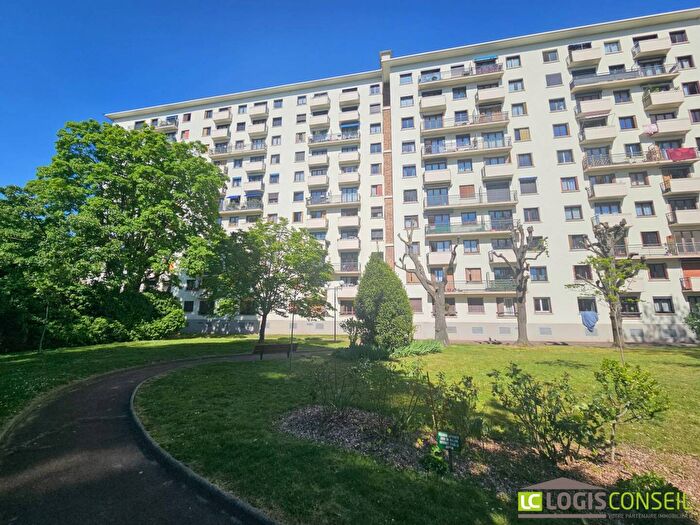 Appartement 4 pièces à louer - Berthelot-Avenue de Paris, Châtillon
