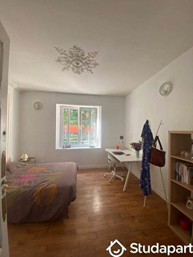 Appartement à louer - Mont-Barres, Belfort - 1 pièce - 9 chambres