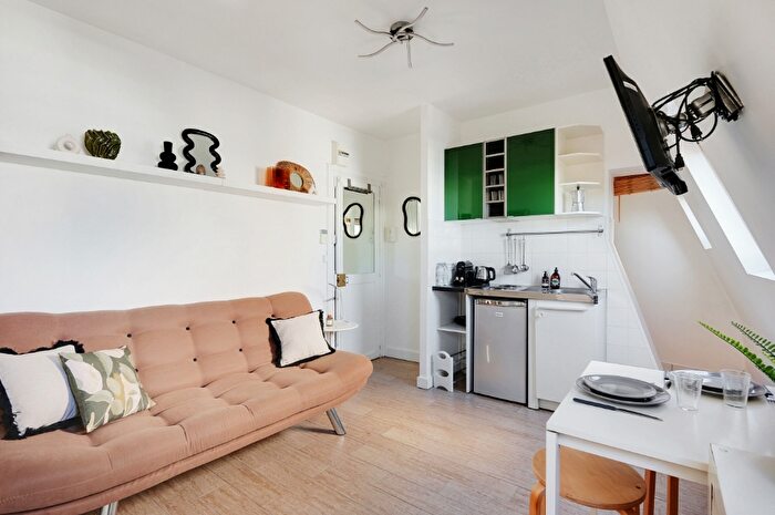 Appartement à vendre - Neuilly-sur-Seine, Plaine des Sablons - 1 pièce