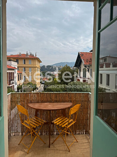 Appartement à louer - Nice, Poètes - 2 pièces - 1 chambre