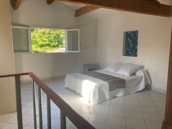 Appartement 1 pièce à louer à Saint-Marcel-d'Ardèche