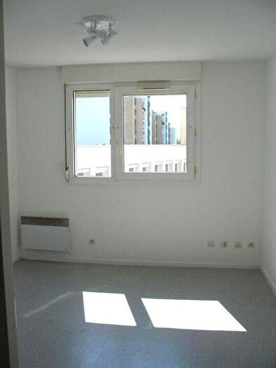 Appartement à louer - Croix Luizet, Villeurbanne - 1 pièce