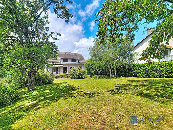 La Norville : Maison 9 pièces à vendre