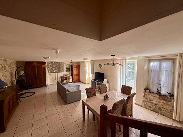 Maison 5 pièces à vendre à Sainte-Hermine