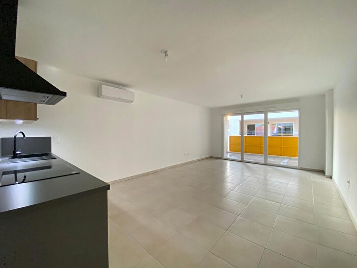Appartement 2 pièces à louer - Nîmes, Les Amoureux
