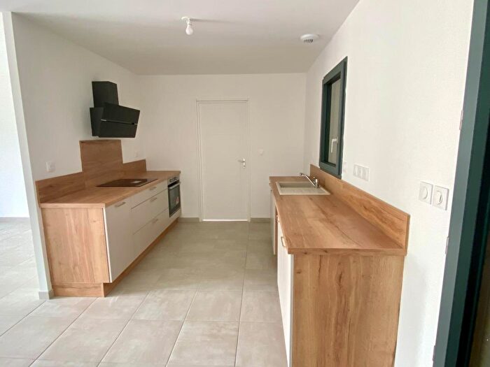 Savonnières : Maison 4 pièces à louer
