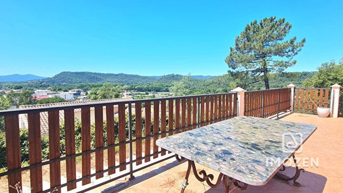 Maison à vendre - Vidauban - 6 pièces - 4 chambres