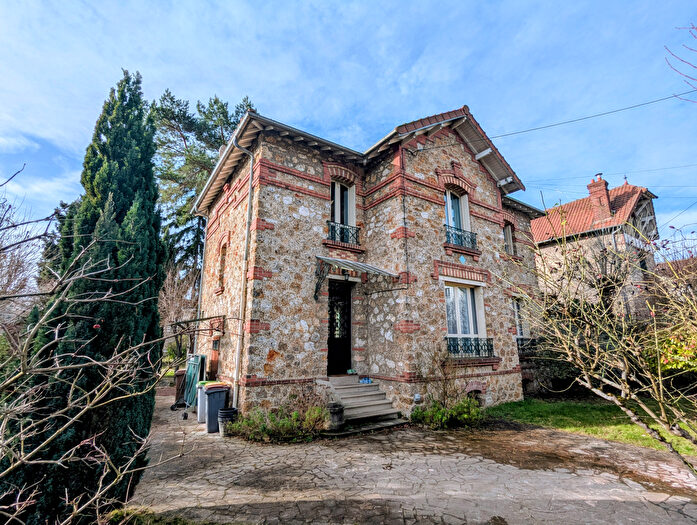 Maison à vendre - Beauchamp - 6 pièces - 4 chambres