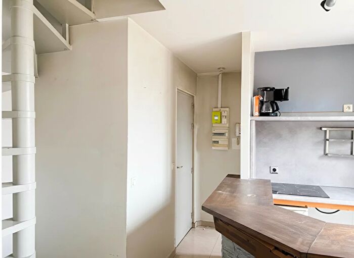 Appartement à vendre - Saint-Maur-des-Fossés, Parc de Saint-Maur - 2 pièces - 1 chambre