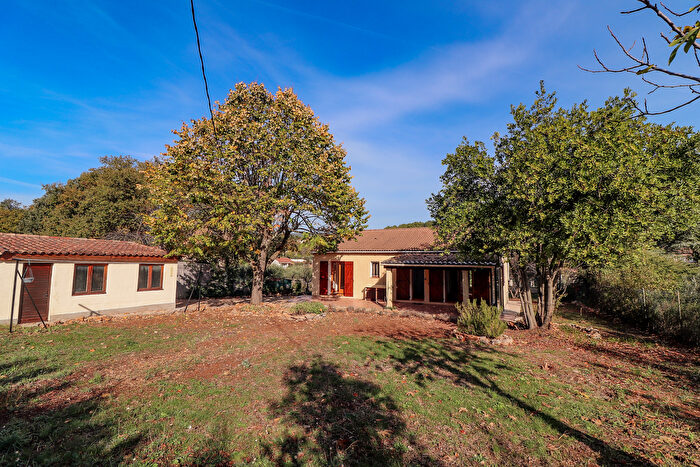 Maison à vendre - Flayosc - 4 pièces - 3 chambres