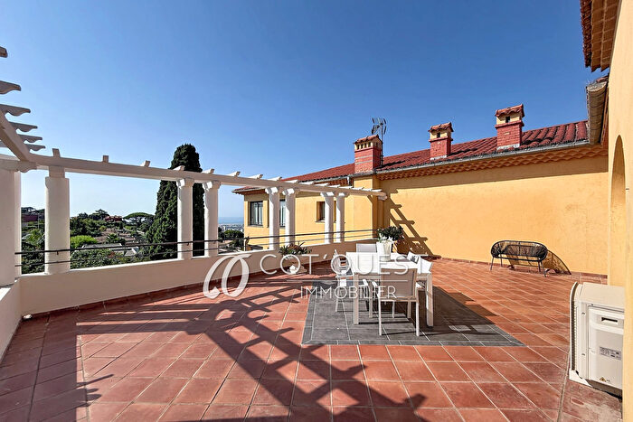 Nice, Saint-Antoine - Appartement 3 pièces à vendre