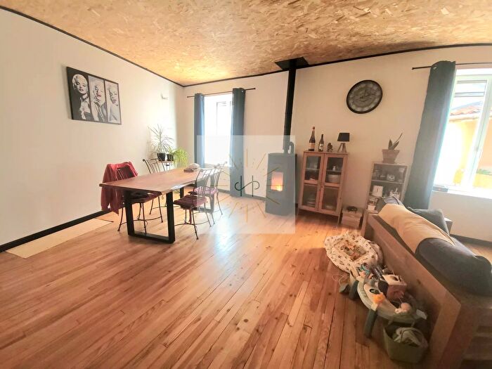 Maison à vendre - Montélimar - 5 pièces - 4 chambres