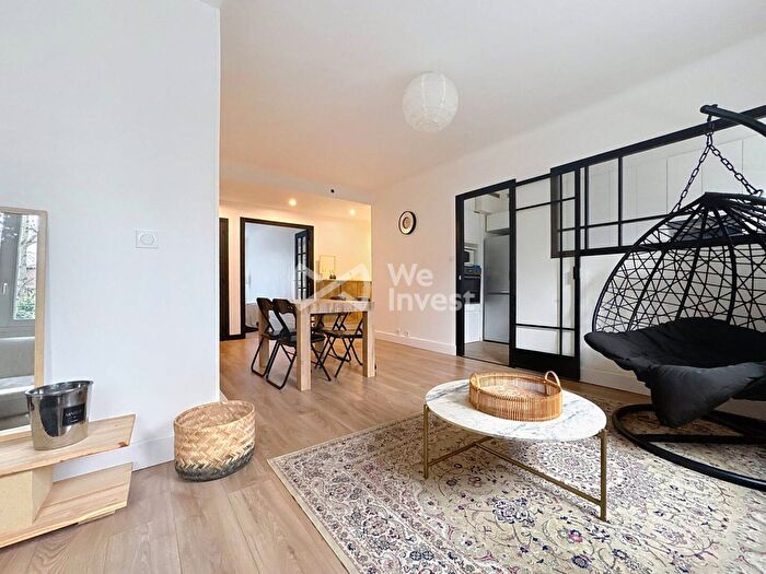 Appartement à louer - Colombes - 3 pièces - 2 chambres