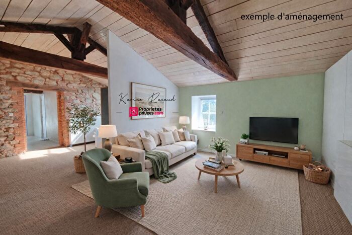 Maison à vendre - Les Clouzeaux - 8 pièces - 5 chambres