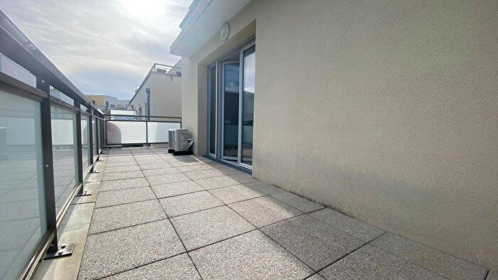 Appartement à louer - Les Izards, Toulouse - 3 pièces - 2 chambres