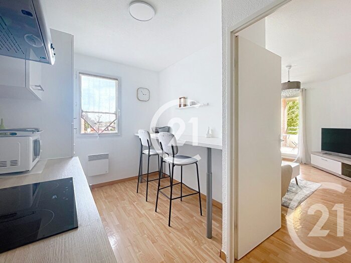 Appartement à louer - Saint-Sulpice-la-Pointe - 3 pièces - 2 chambres