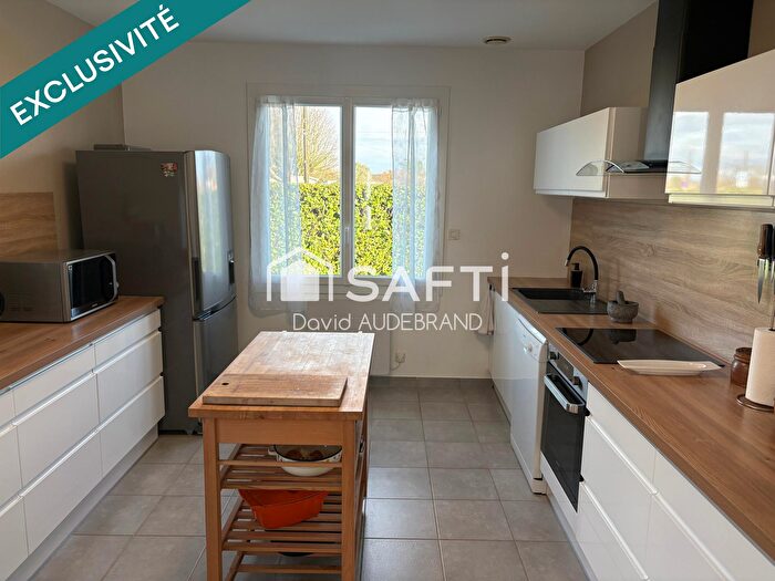 Maison à vendre - Saint-Maxire - 5 pièces - 3 chambres
