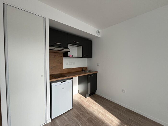 Appartement 1 pièce à Saint-Jean-le-Blanc, à louer