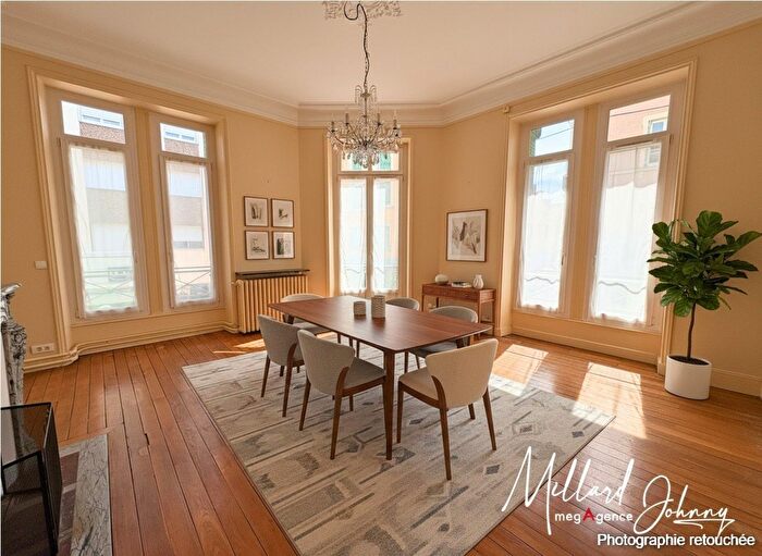 Appartement 6 pièces à vendre - Montceau-les-Mines, Centre-ville