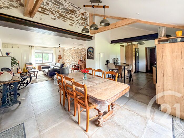 Vay : Maison 3 pièces à vendre