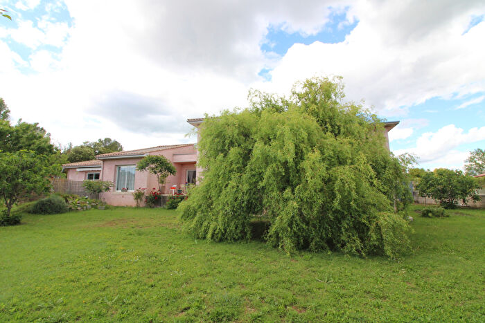 Saint-Clément : Maison 5 pièces à vendre