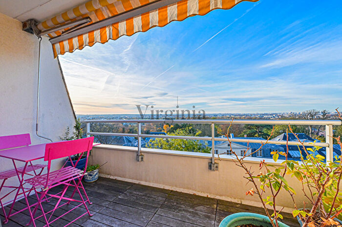 Appartement à vendre - Nogent-sur-Marne, Nogent Village - 6 pièces - 5 chambres