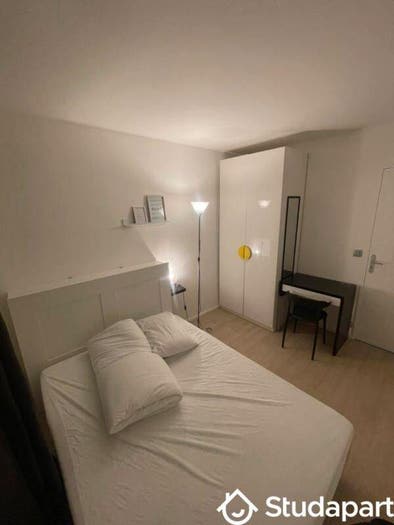 Appartement 1 pièce à louer à Canal, Évry-Courcouronnes